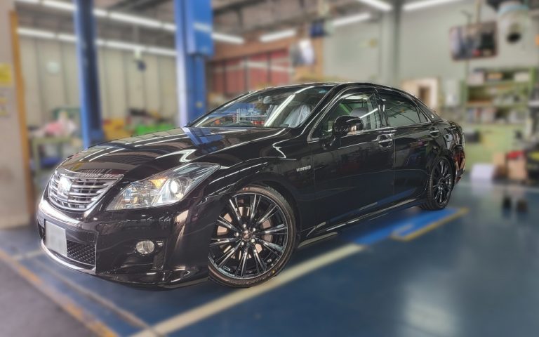 トヨタ クラウン WEDS LEONIS WX取り付け – スーパーオートバックスかわさき